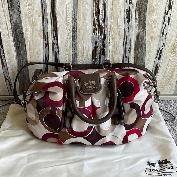 Coach | Bags | Coach Mad Grp Op M Juliet 2233 | Poshmark